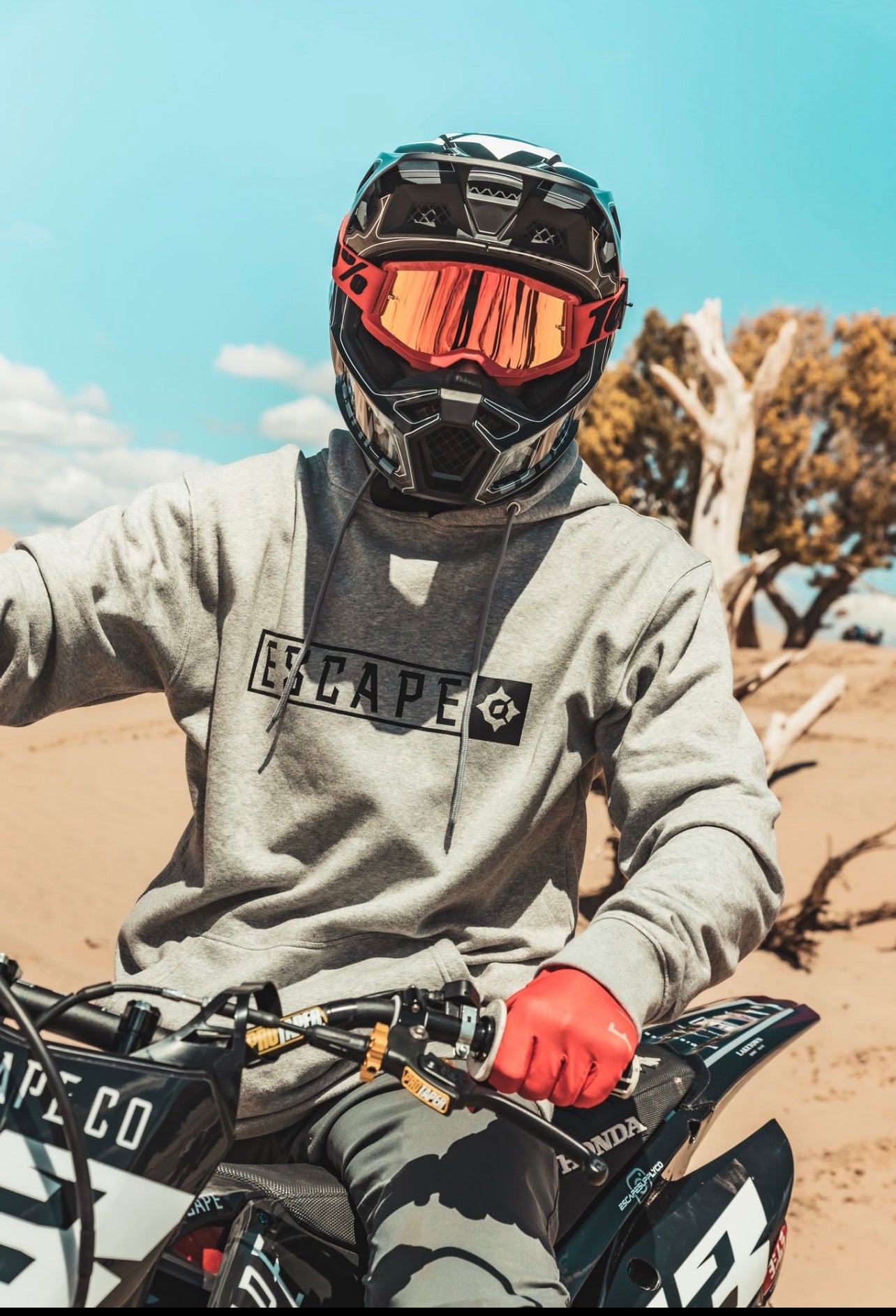 Men's Hoodies – Escape Supply Co